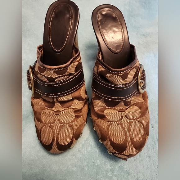 Coach | Shoes | Coach Willow Signature Jaquard Studded Mule Clogs ...